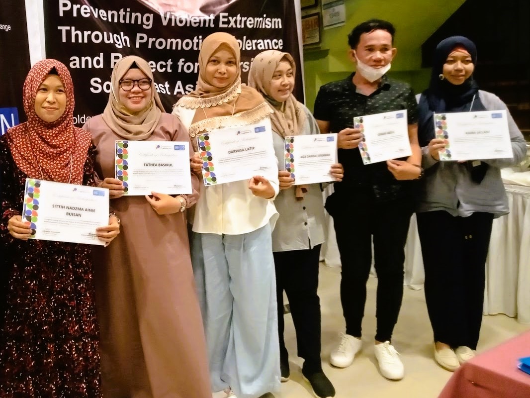 The Field Teams - Transforming Fragilities